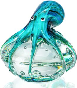 Add Some Funk to Your Workstation: 27 Bizarre Desk Decorations for Your ...